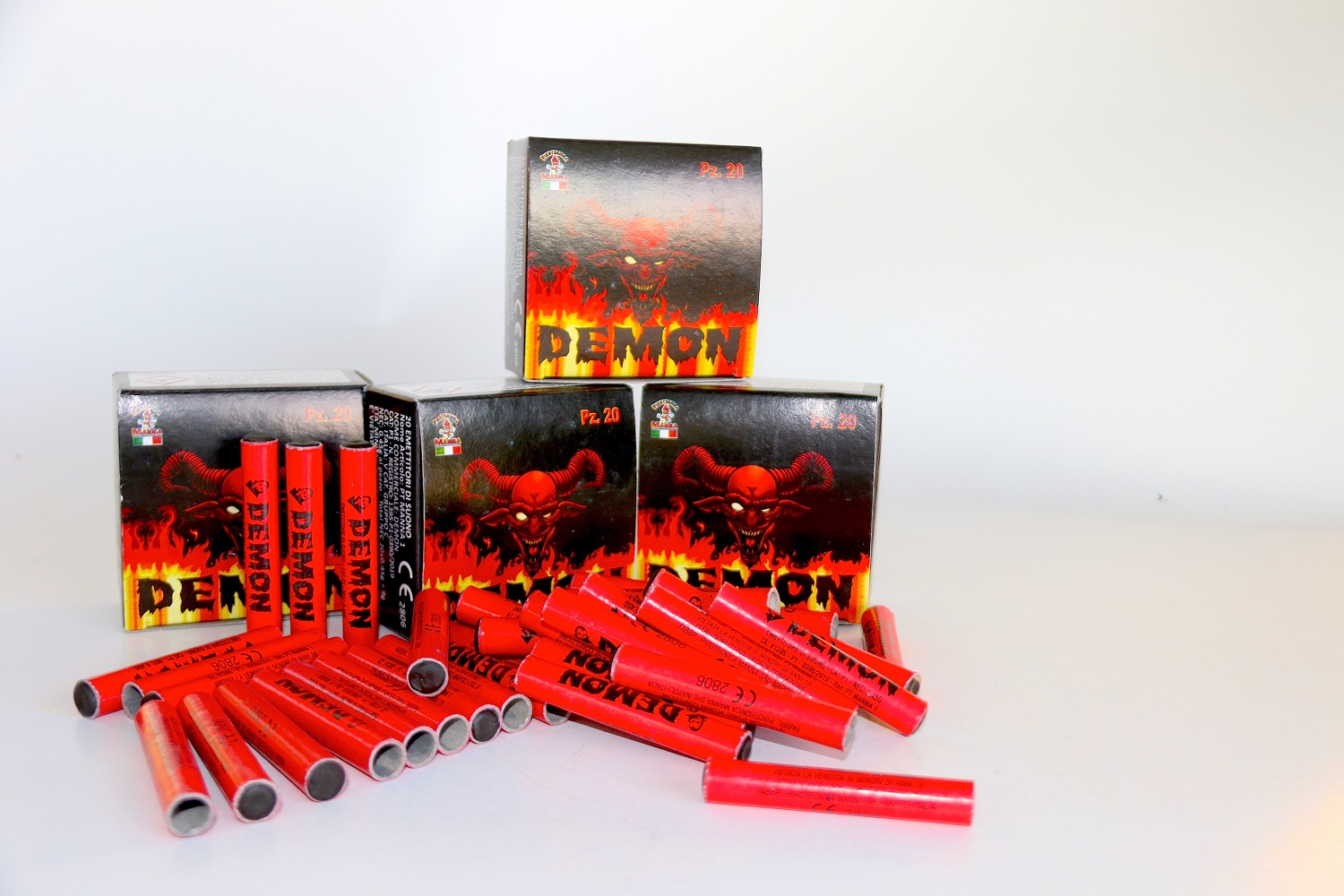 Petardi Demon - www.pirotecnicamanna.it
